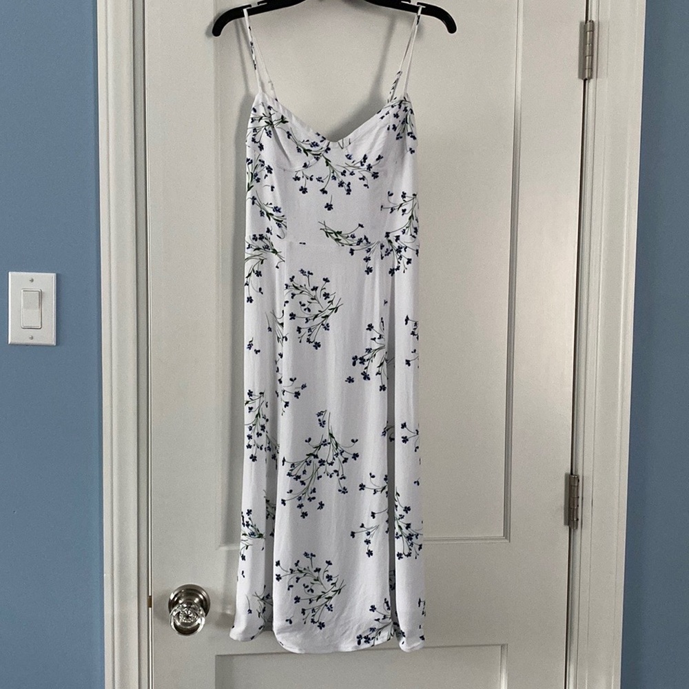 Aritzia’s Sunday Best Viola Midi Dress - Gem